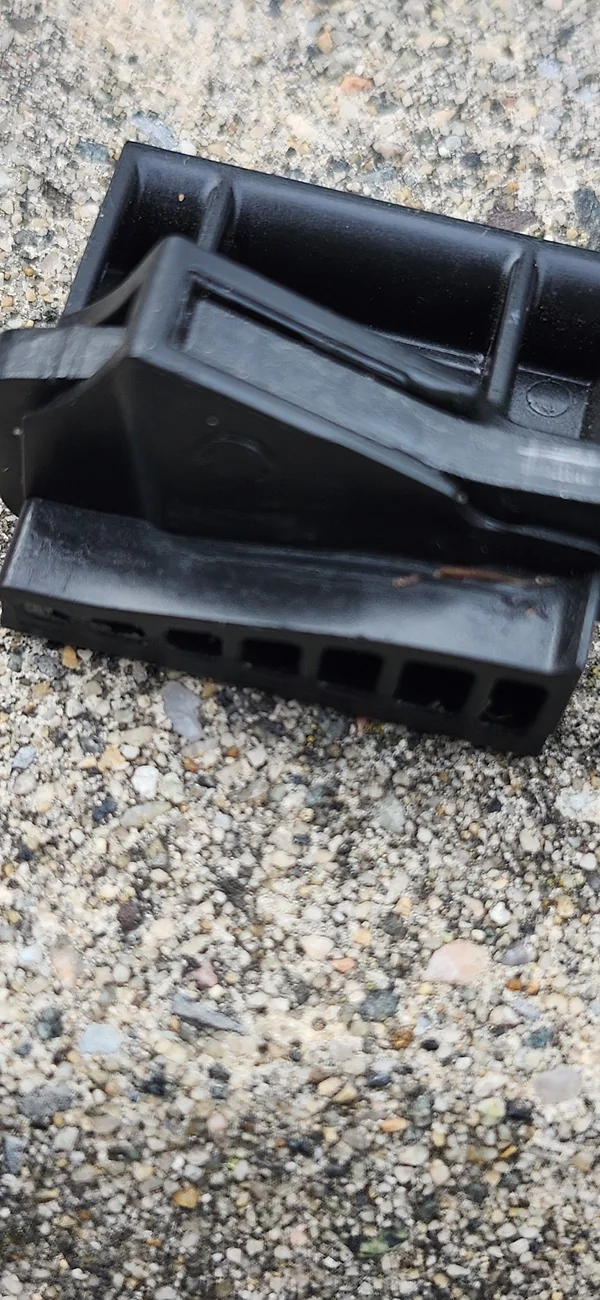 Front seat rails mechanism??? | Jeep Wrangler Forums (JL / JLU) -- Rubicon, 4xe, 392, Sahara ...