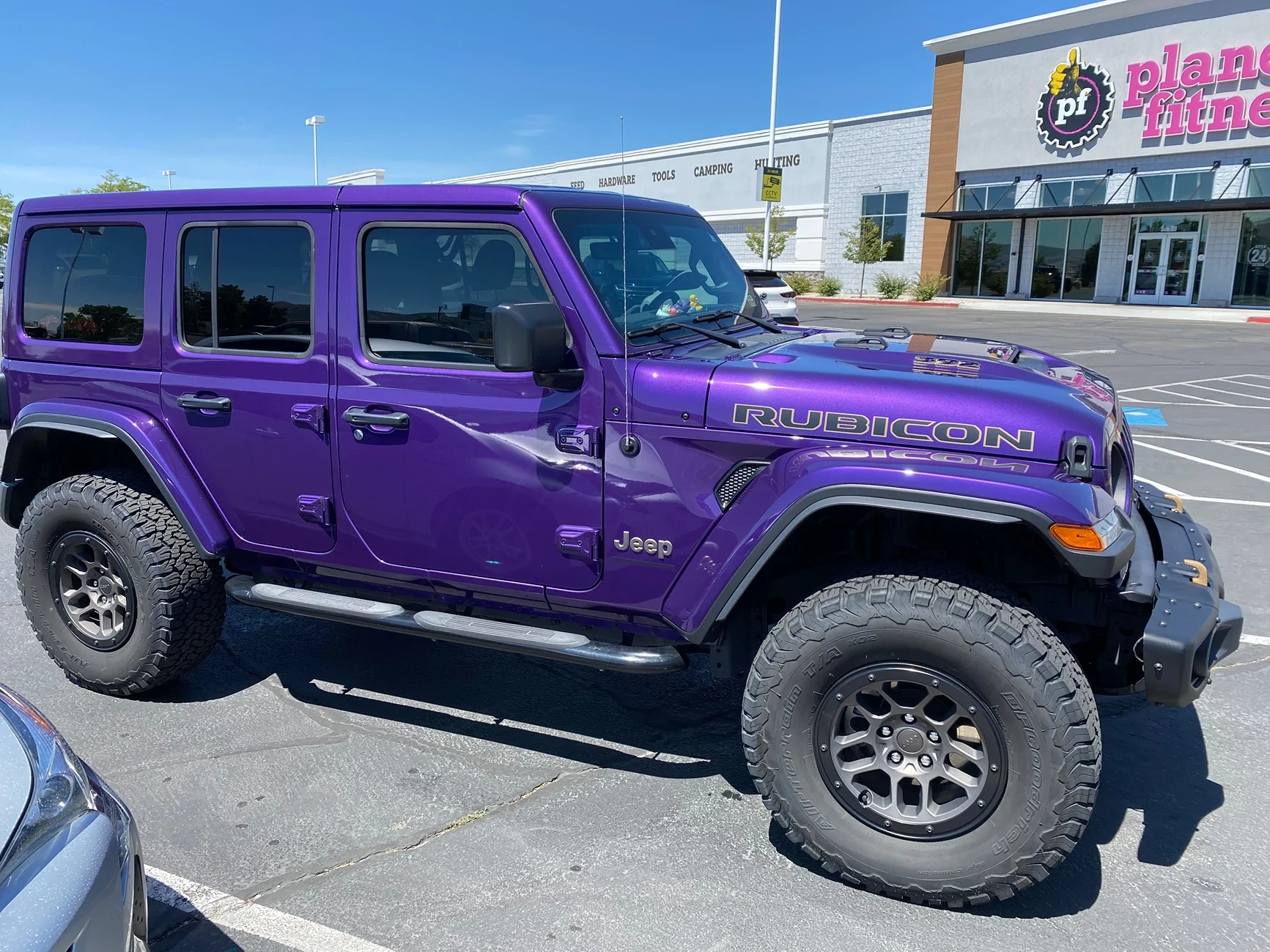 Official: Reign Color Returns for 2026 Wrangler and Gladiator Lineups ...