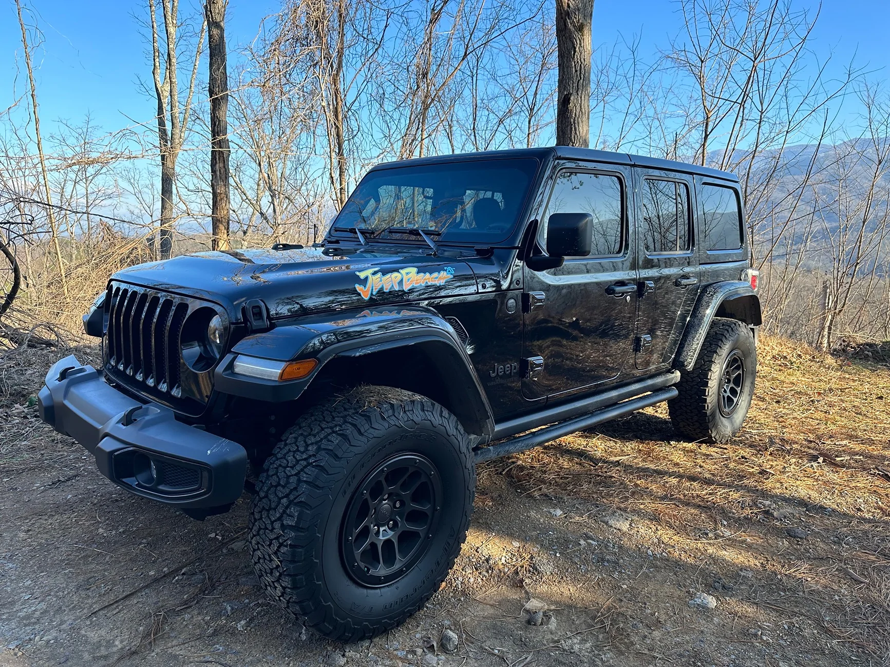 Florida - 2023 Jeep Beach 20th Ann. Edition-V6-XR-15k miles-$35k Last ...