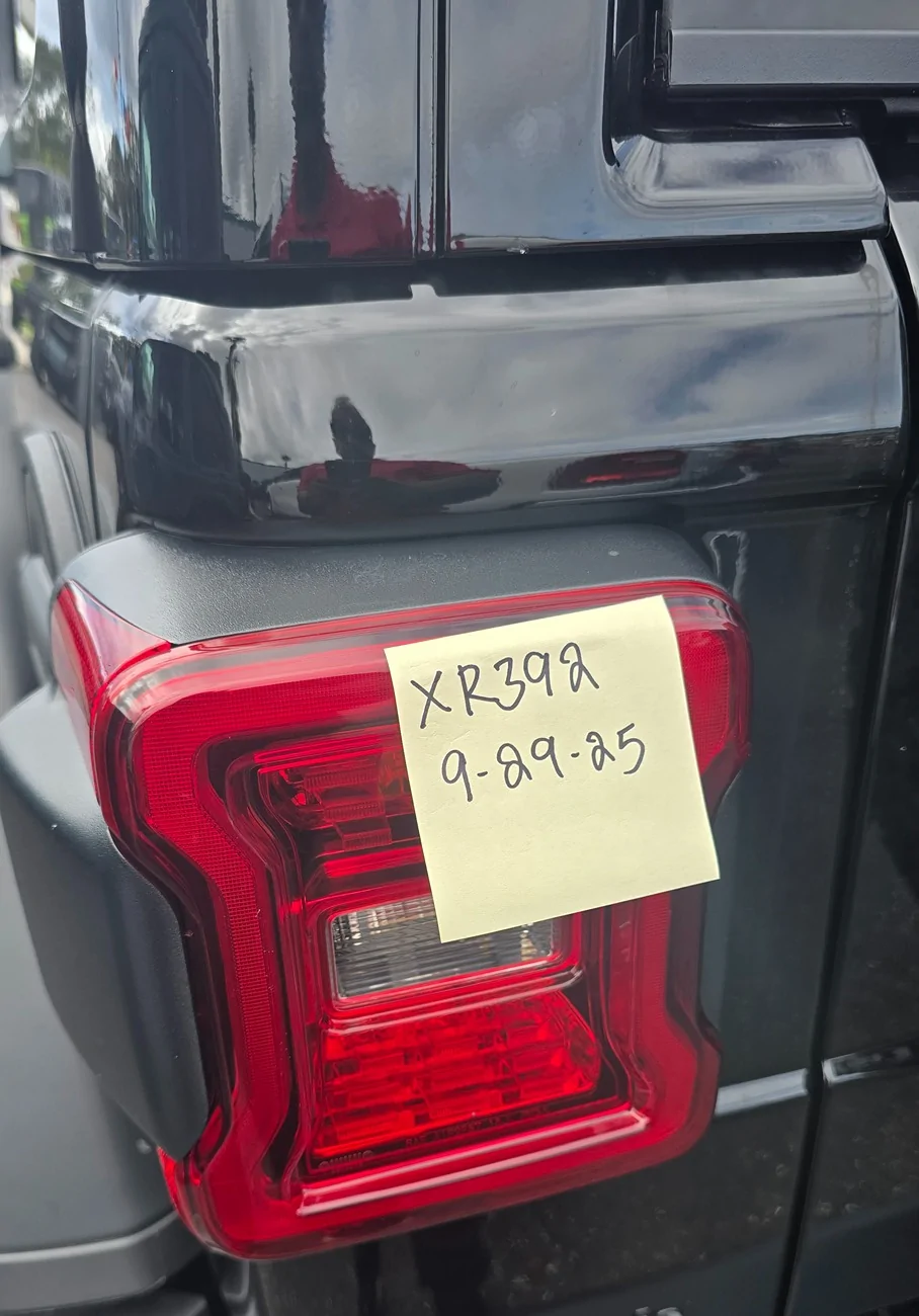 Florida - 2025 Jeep JLU OEM tailights | Jeep Wrangler Forums (JL / JLU ...
