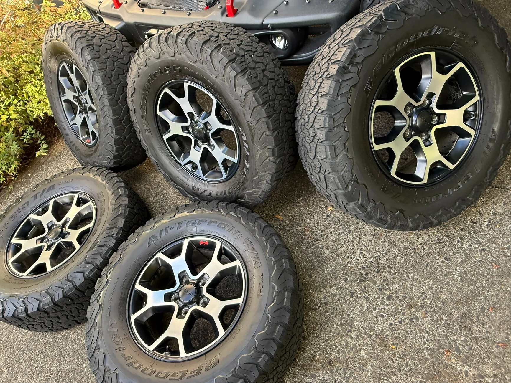 Oregon - Used Rubicon takeoff (5) tires & wheels (30k miles) $800 obo ...