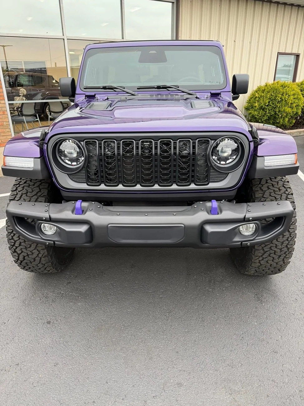 Official: Reign Color Returns for 2026 Wrangler and Gladiator Lineups ...