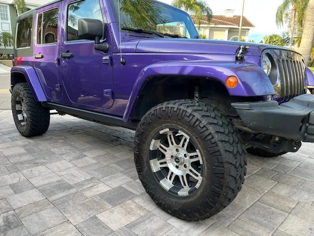 Official: Reign Color Returns for 2026 Wrangler and Gladiator Lineups ...