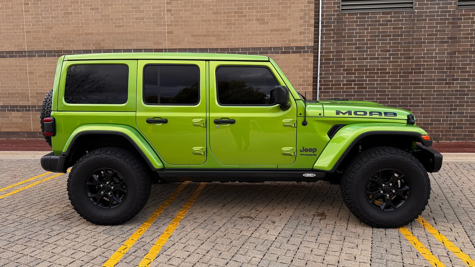 Illinois - 2019 JL MOAB 37k miles 1 owner | Jeep Wrangler Forums (JL ...