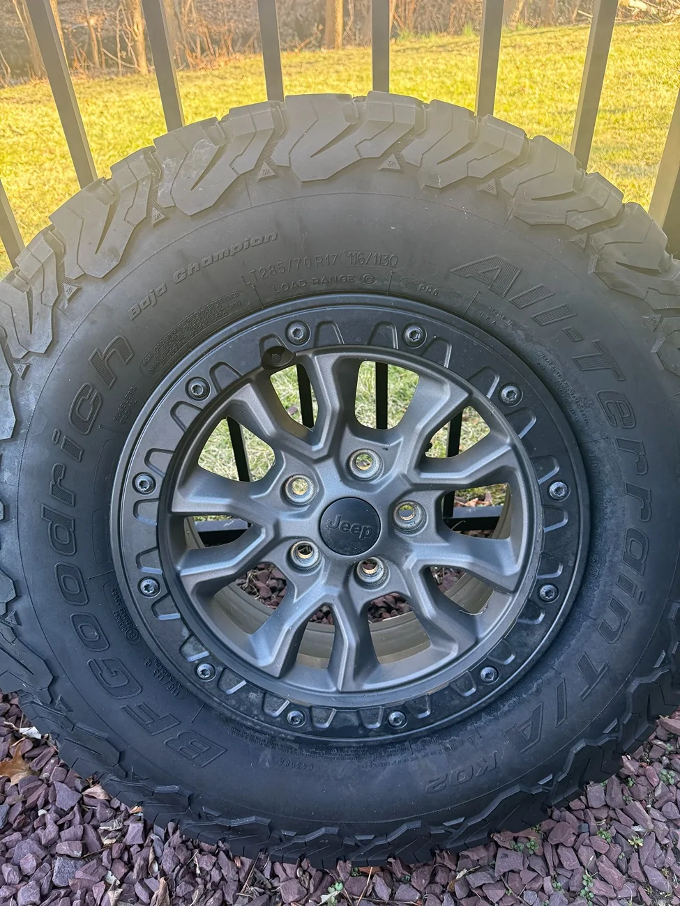 New Jersey - Selling OEM Non-XR 392 Wheels & Tires, $2500 | Jeep ...