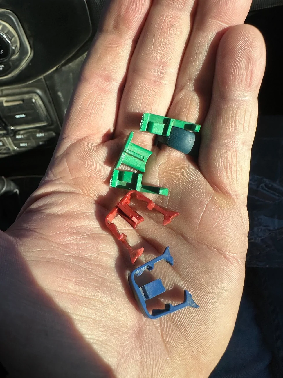 Fuel line quick disconnect clip - broke one and dealer says I need to ...