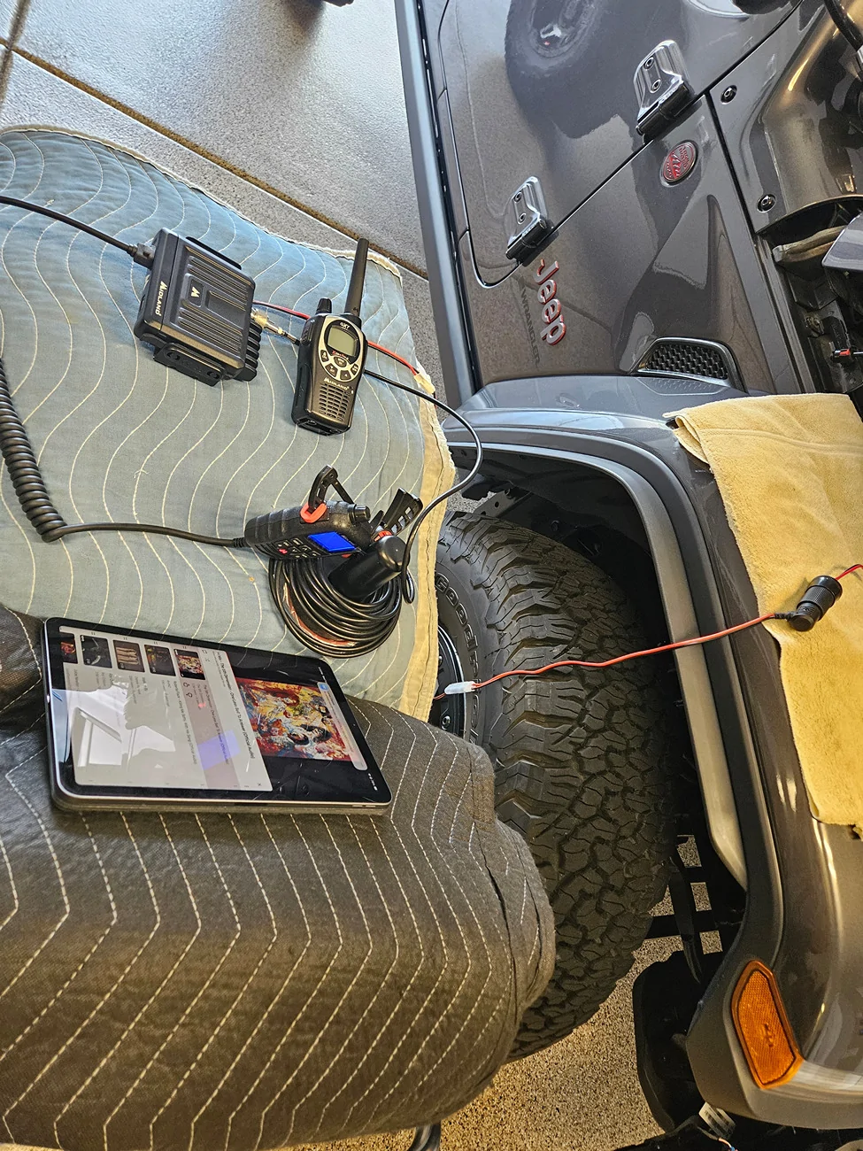 GMRS radio suddenly transmits static | Page 2 | Jeep Wrangler Forums ...