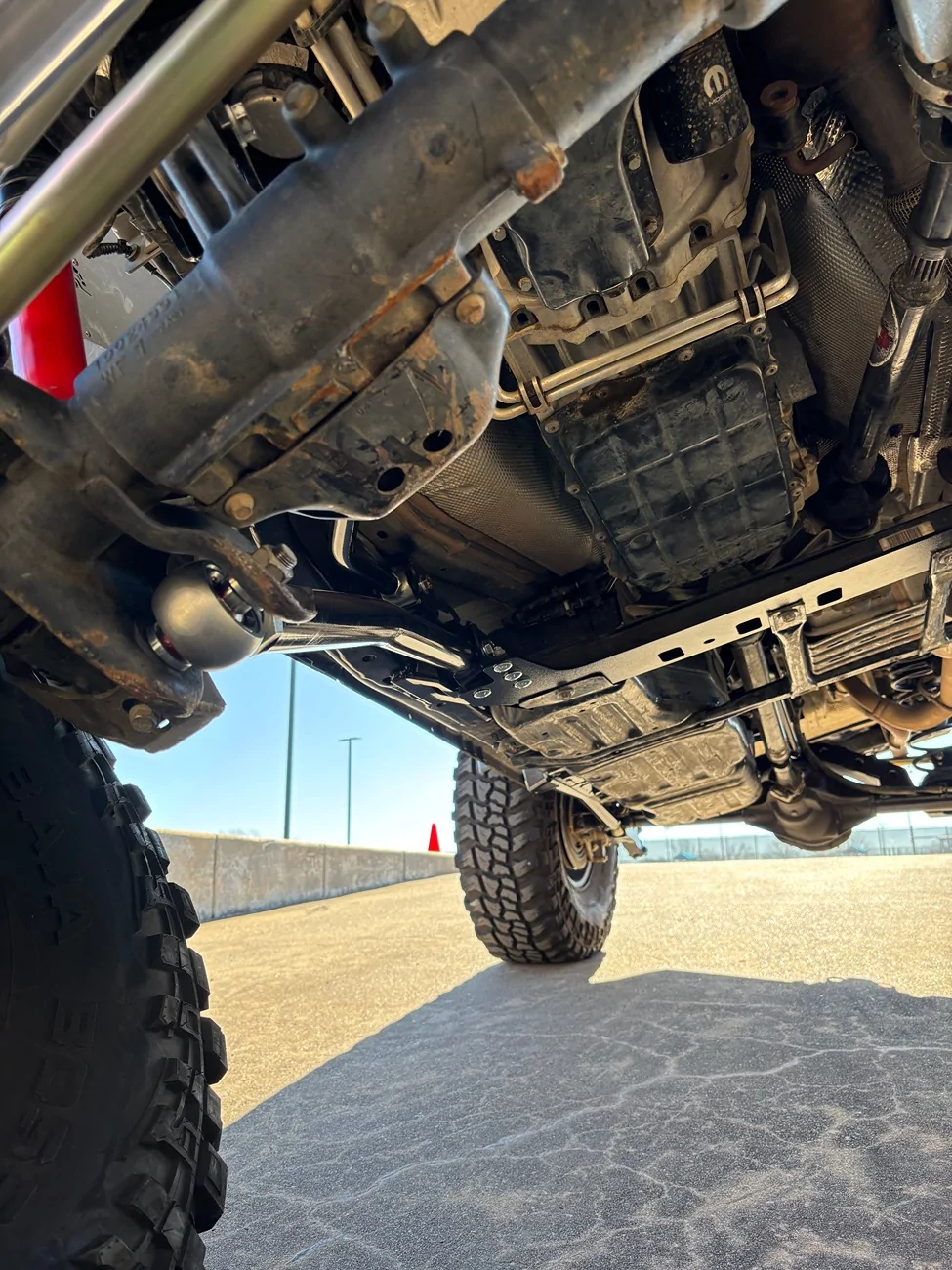 Rock Krawler 3.5” vs Metal Cloak 3.5” (long arm) | Jeep Wrangler Forums ...