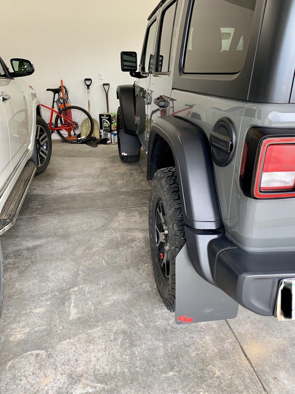 Mopar 82215128 Rubicon Style Rocker Guards - Work With Splash Guards ...