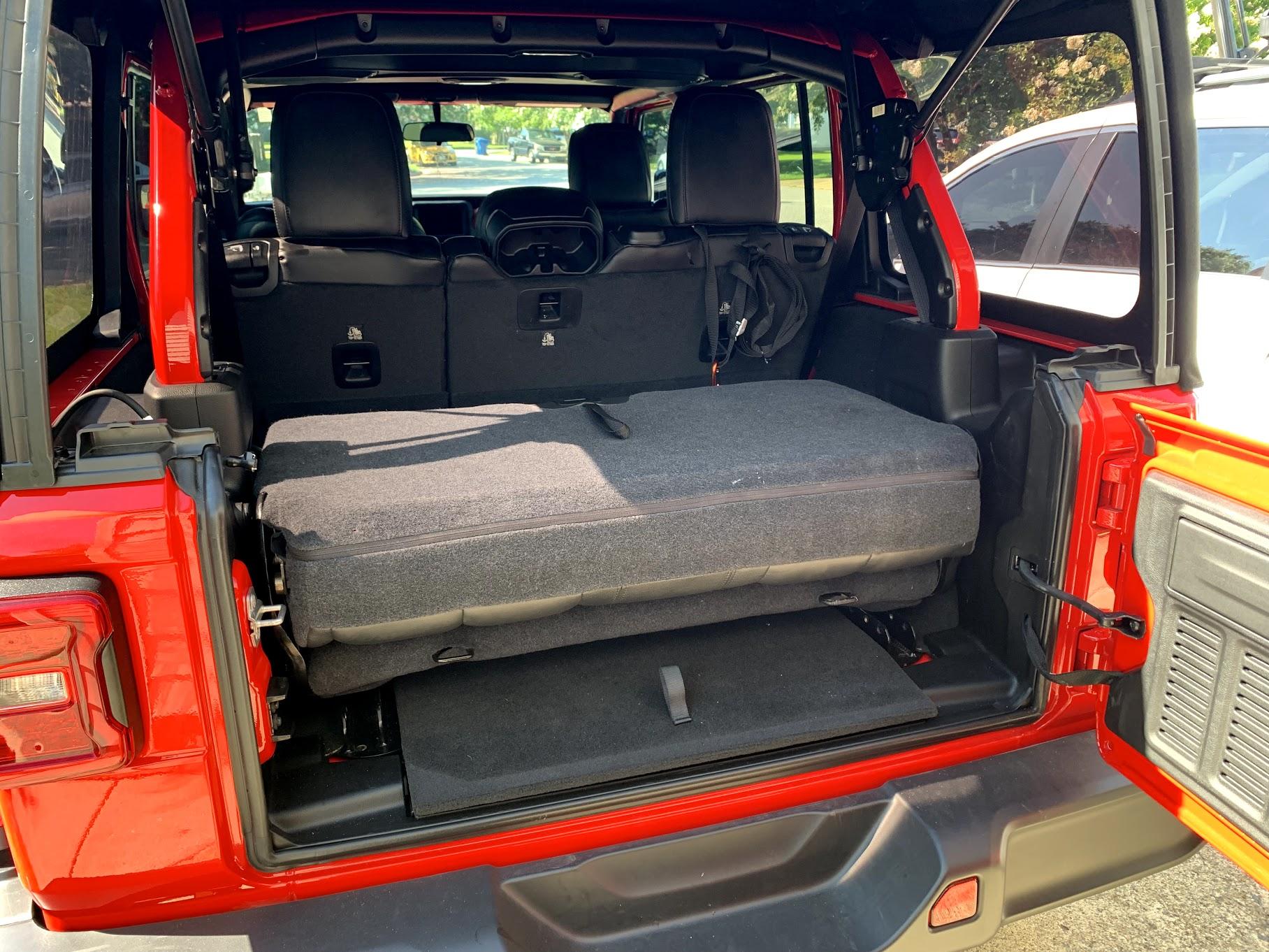 Jeep JL Rubicon (JLUR) 3rd Row Seats Install | Jeep Wrangler Forums (JL ...