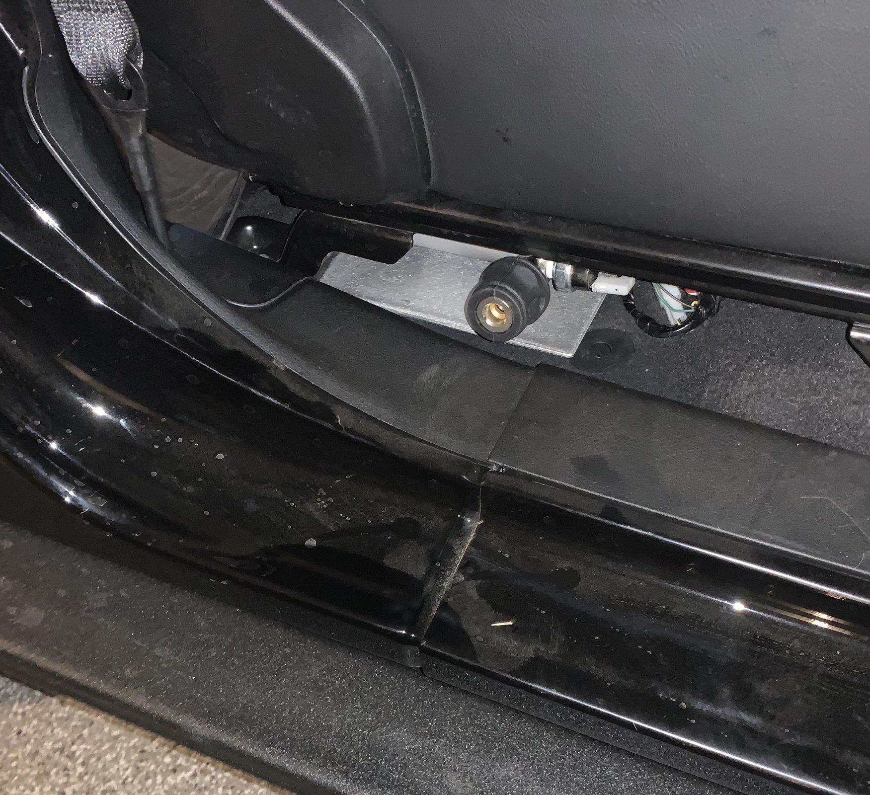 How/Where do you mount the ARB CKMA12 Compressor? | Page 2 | Jeep ...