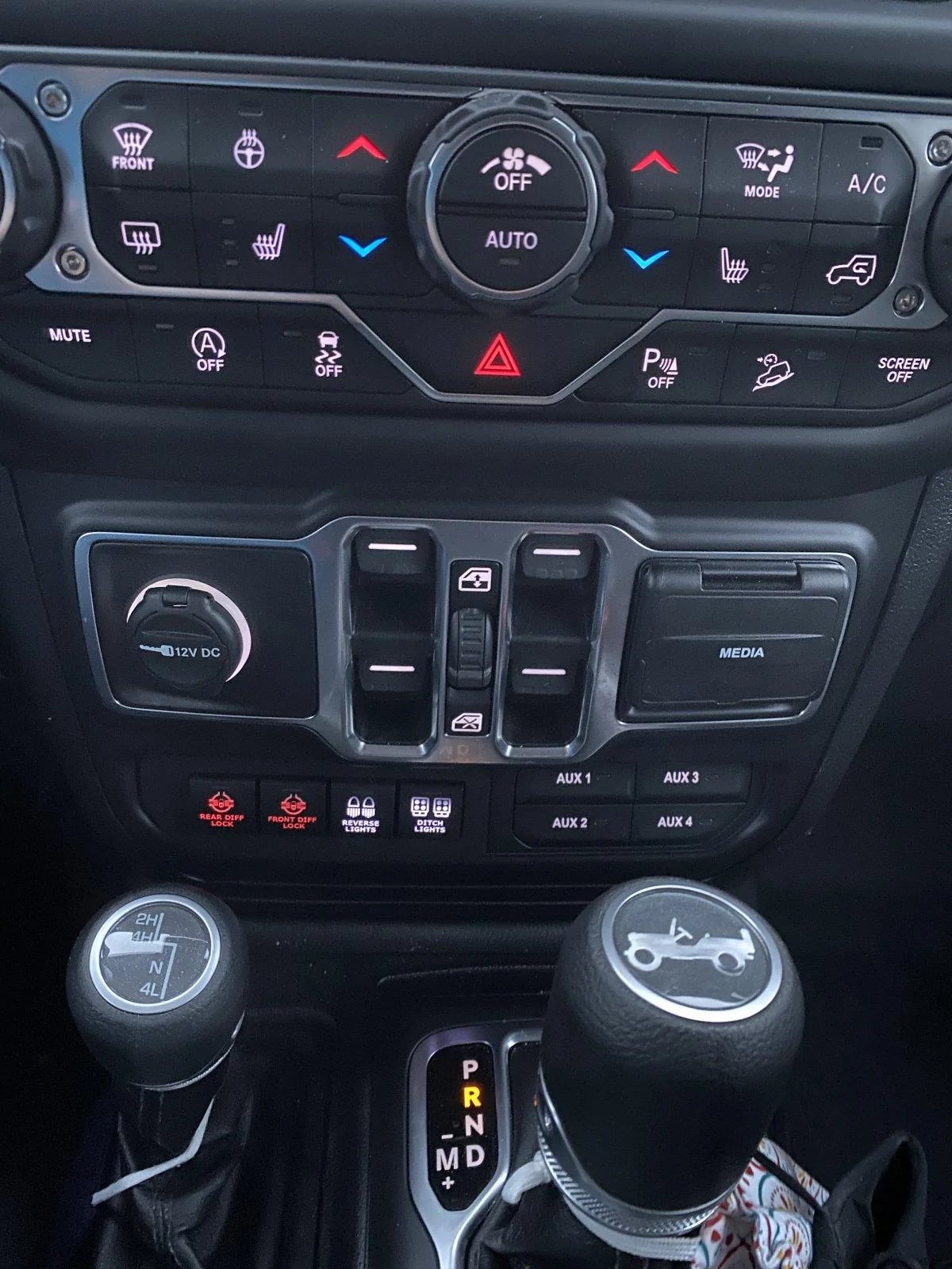 Where are you guys placing your switches? | Jeep Wrangler Forums (JL ...