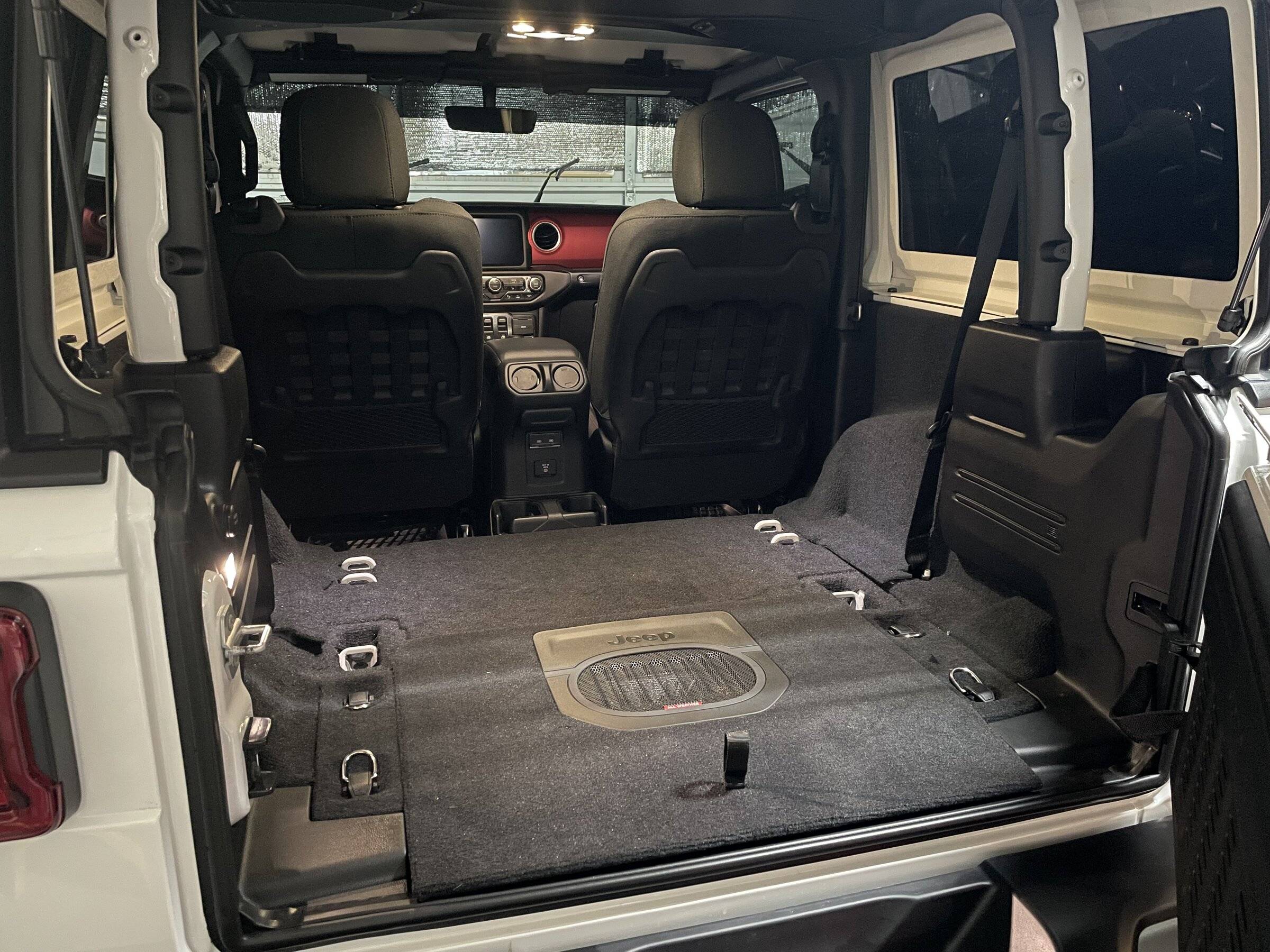 Removing the JL back seat: how easy or hard to remove? | Page 2 | Jeep ...