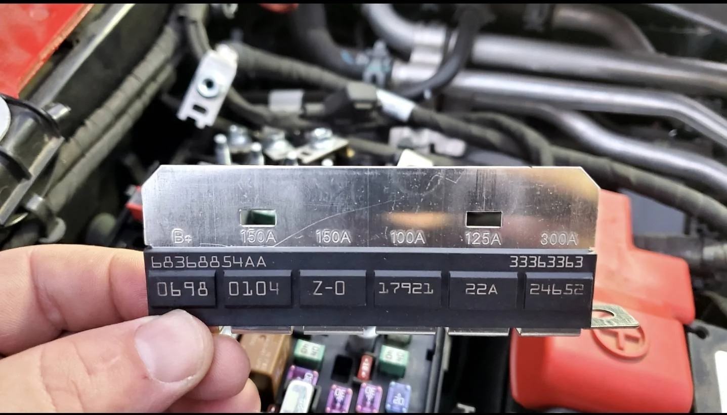 Alert - High Amp Fuse Array related | Jeep Wrangler Forums (JL / JLU ...