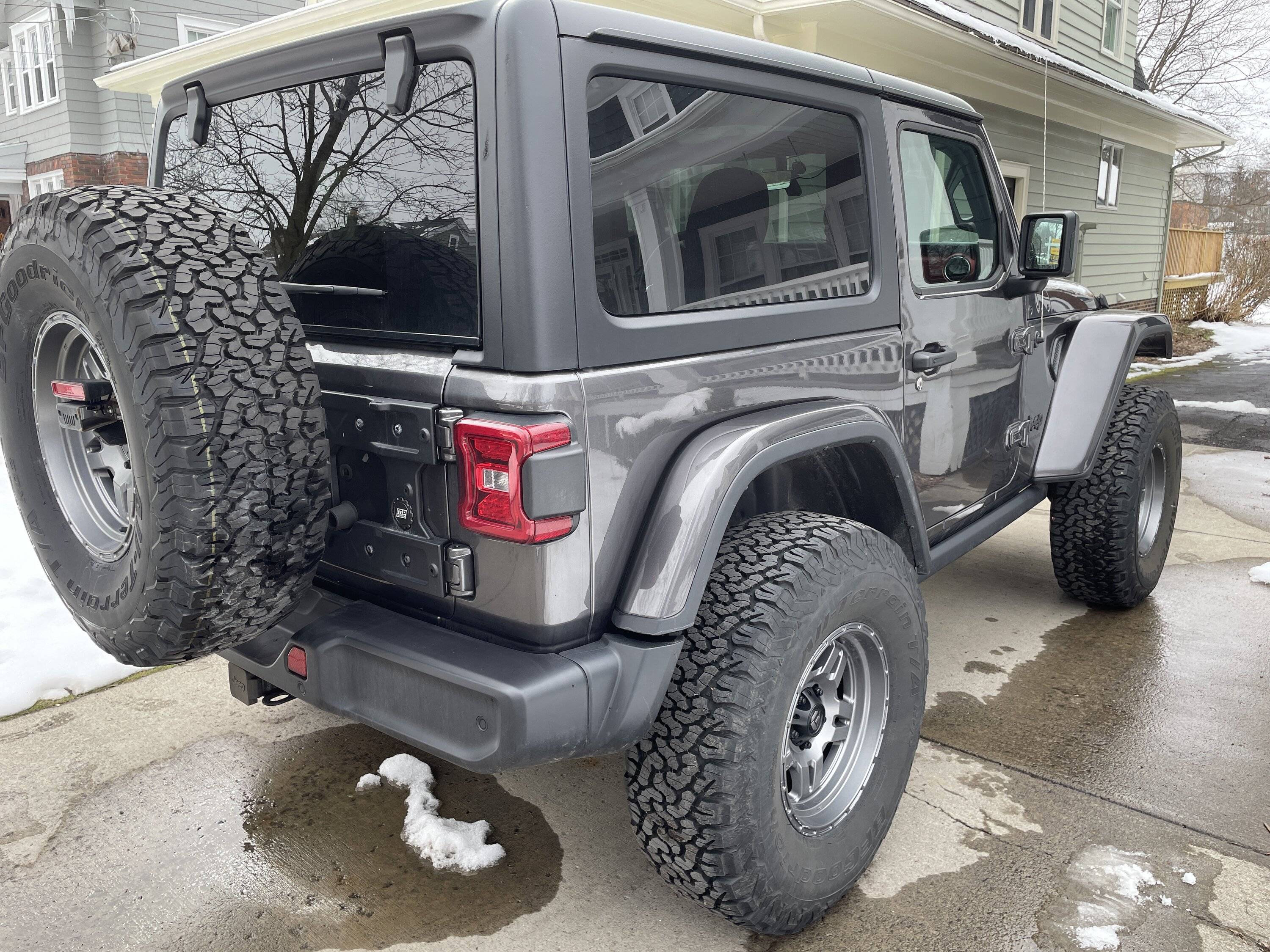 New York - 2022 Wrangler Rubicon 2DR Manual