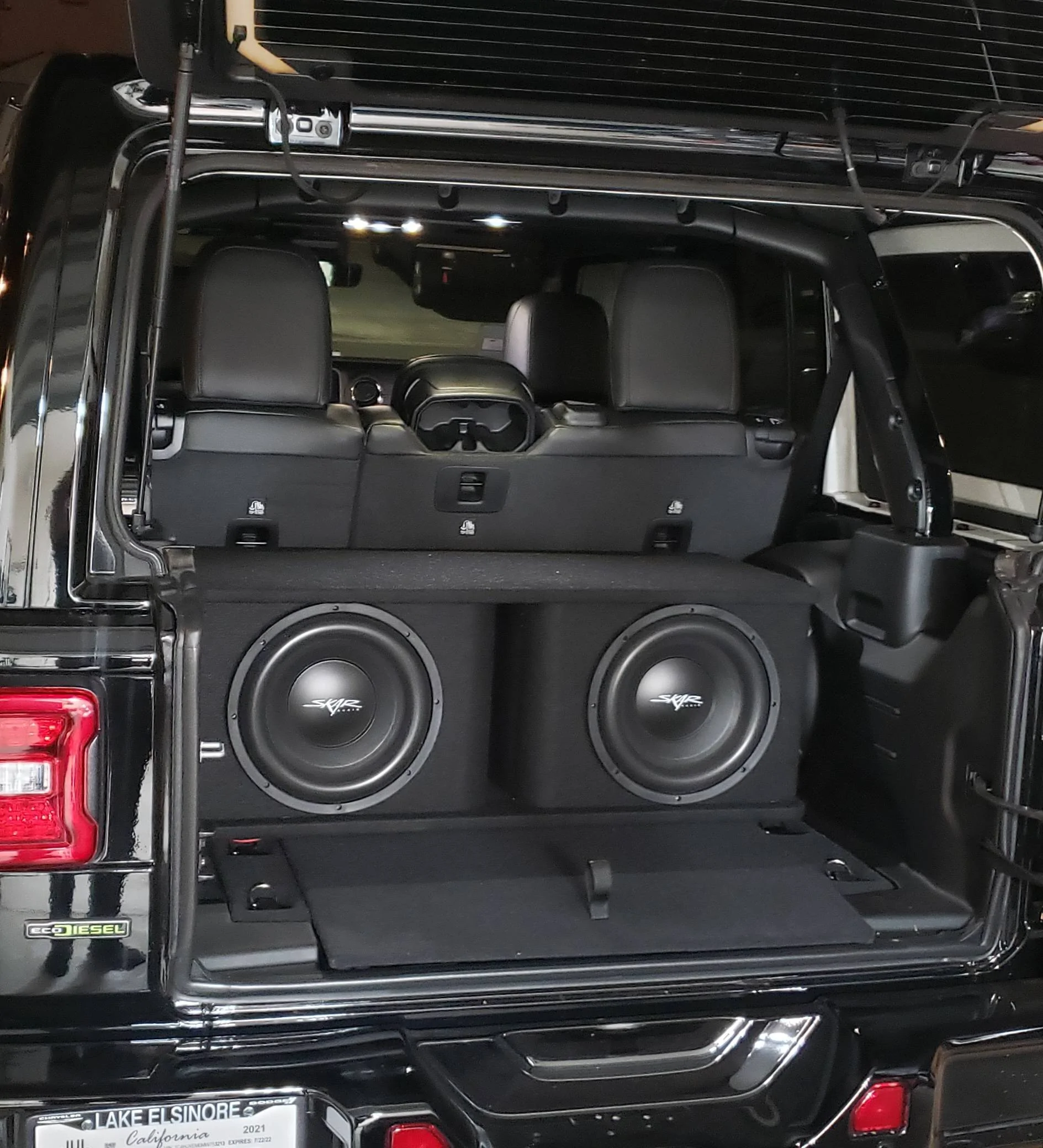 California - $250 - 2x12 Subwoofer Box w/subs [Skar Audio] | Jeep ...