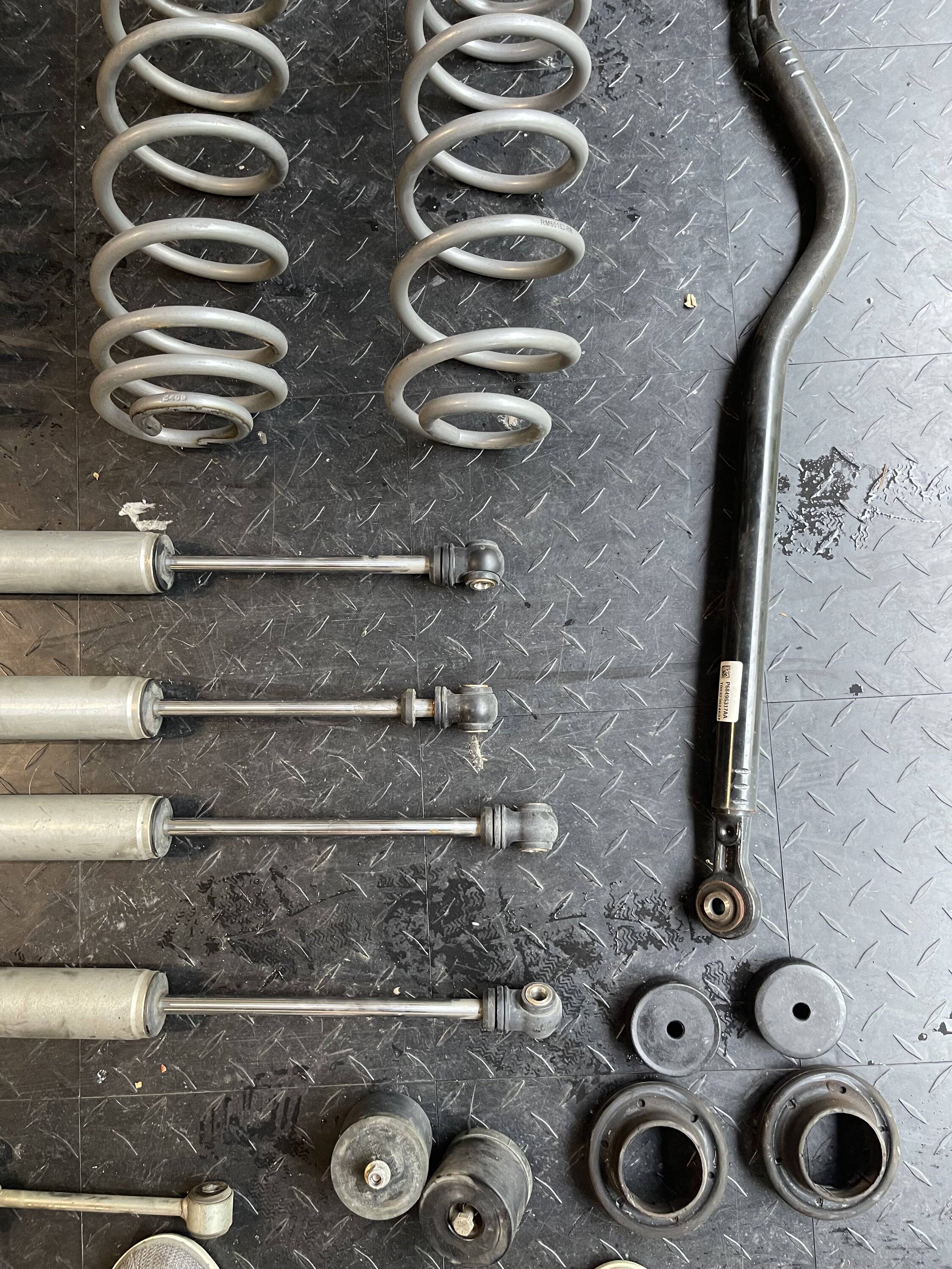 New Jersey - FS Rubicon Express JL 2.5" with fox shocks - $750 | Jeep ...