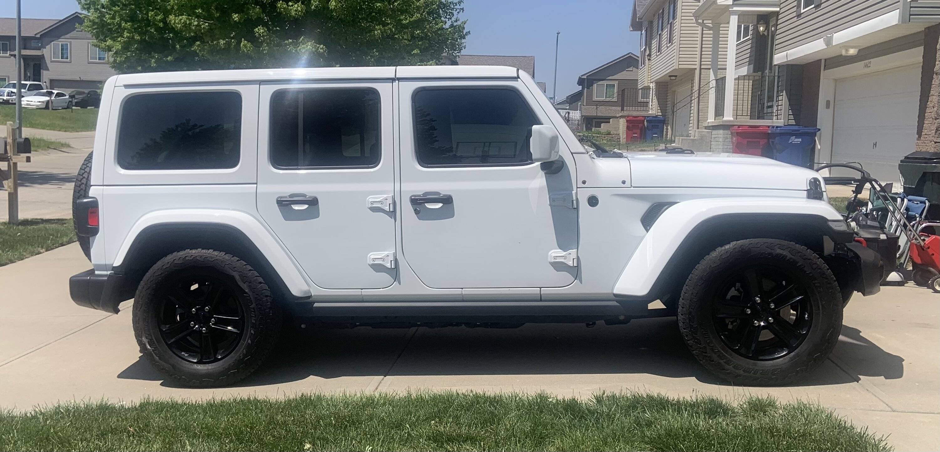 Lowered JL | Jeep Wrangler Forums (JL / JLU) -- Rubicon, 4xe, 392 ...