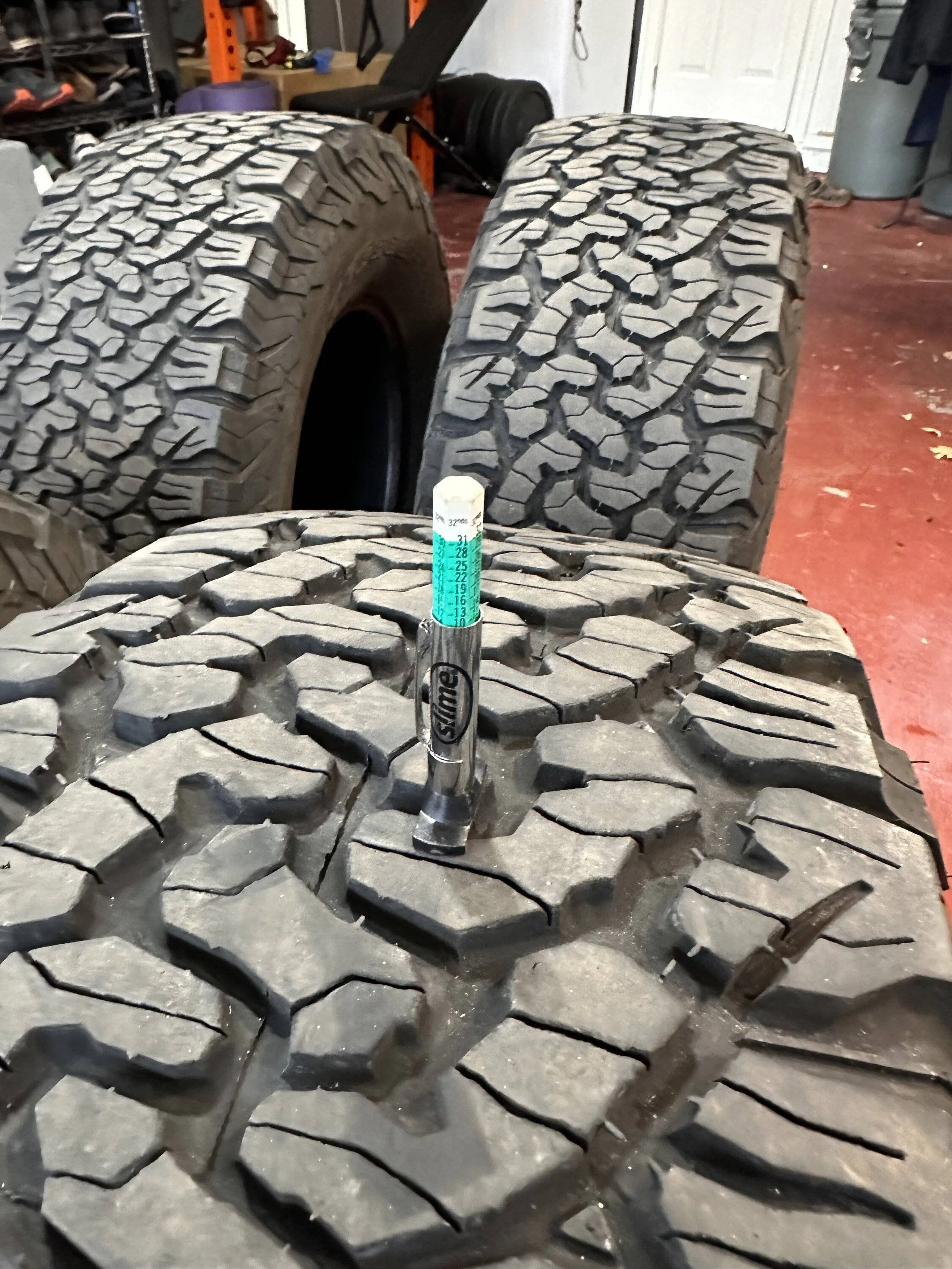 Connecticut - BFG K02 (35") 315/70 R17 Load rated E, born 2019 set of ...