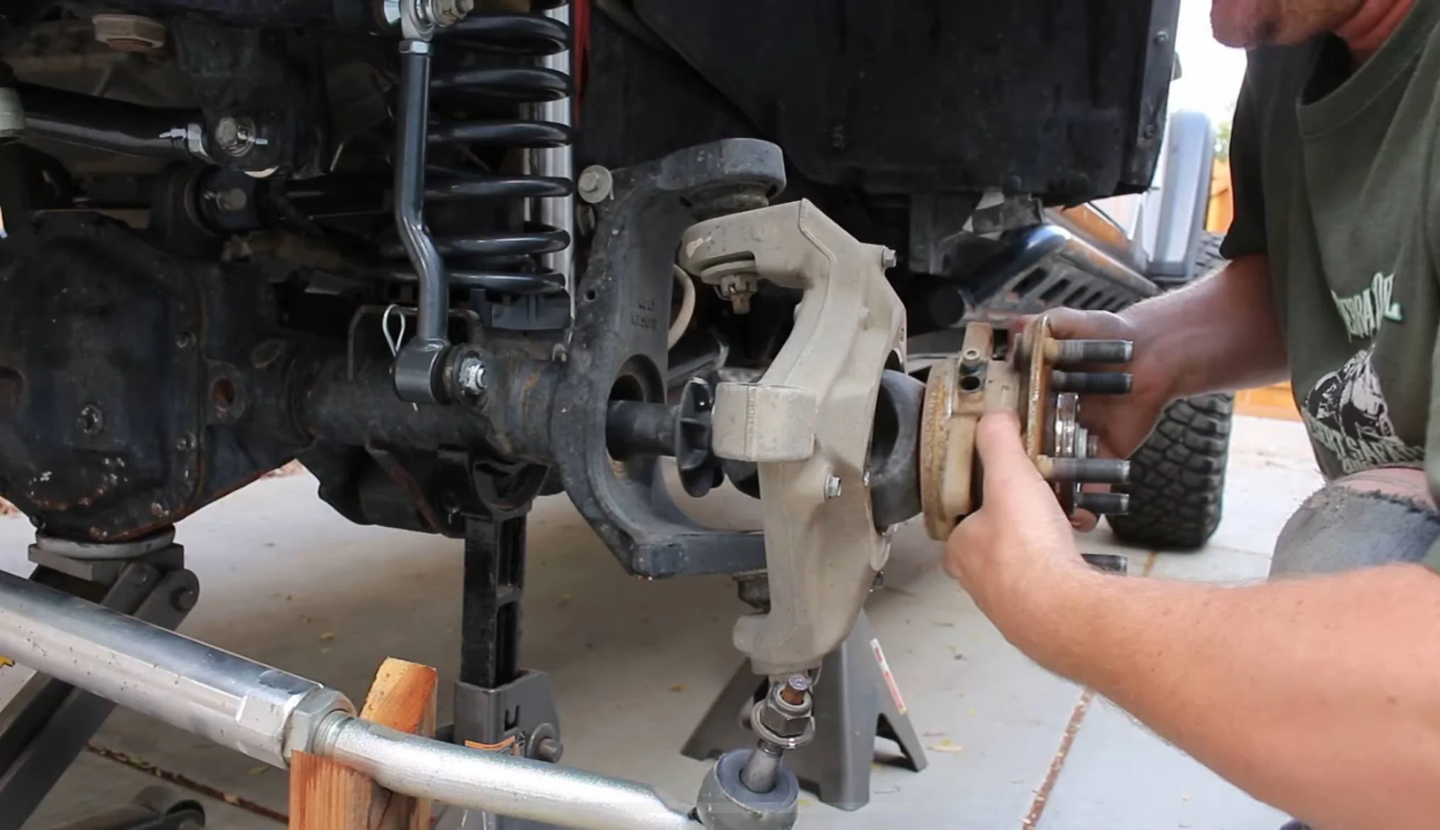Front Axle Disconnect: Removing passenger side axle shaft? | Jeep ...