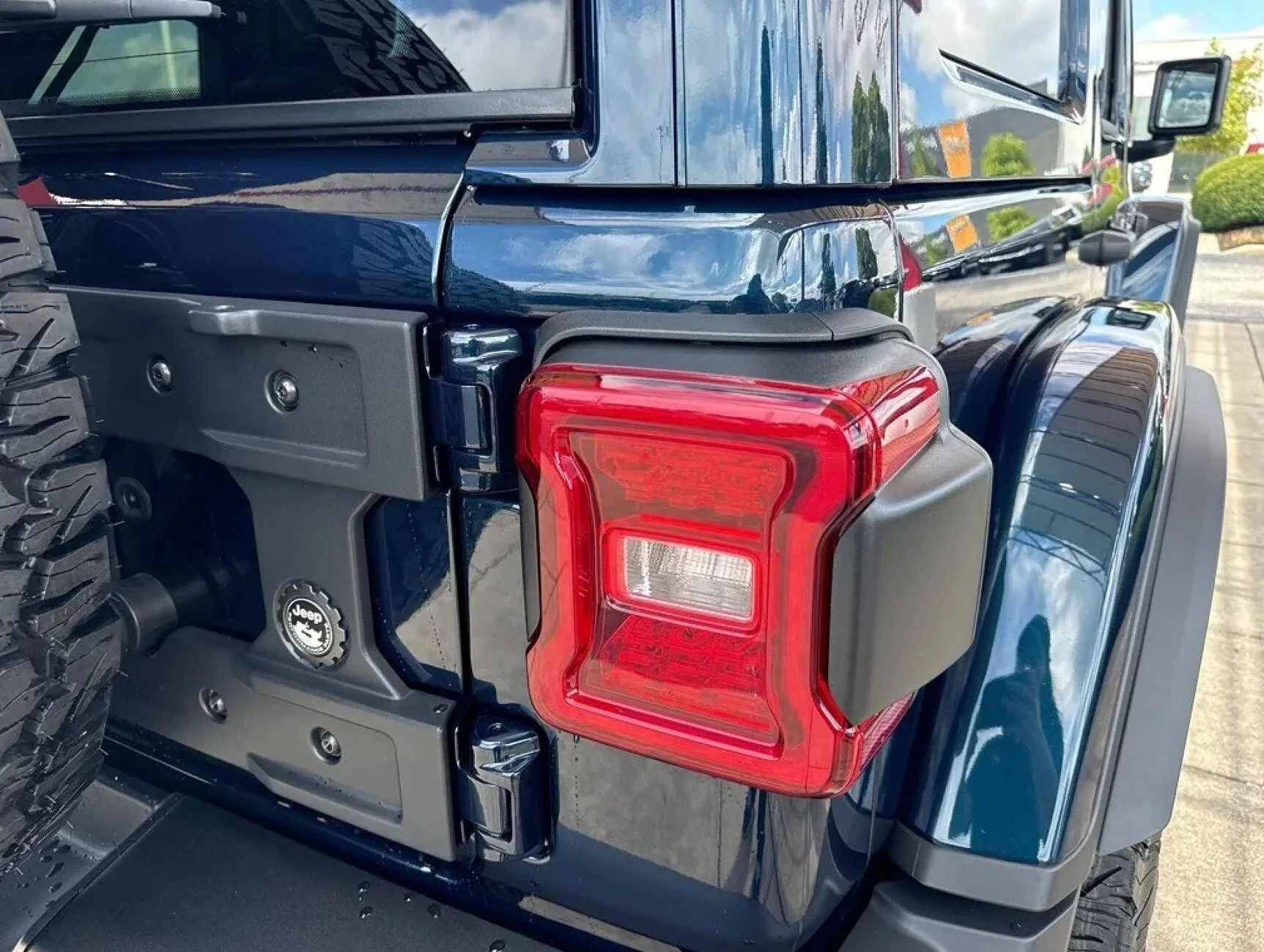 FATHOM BLUE Jeep Wrangler First Real-Life Photos at Dealership | Jeep ...