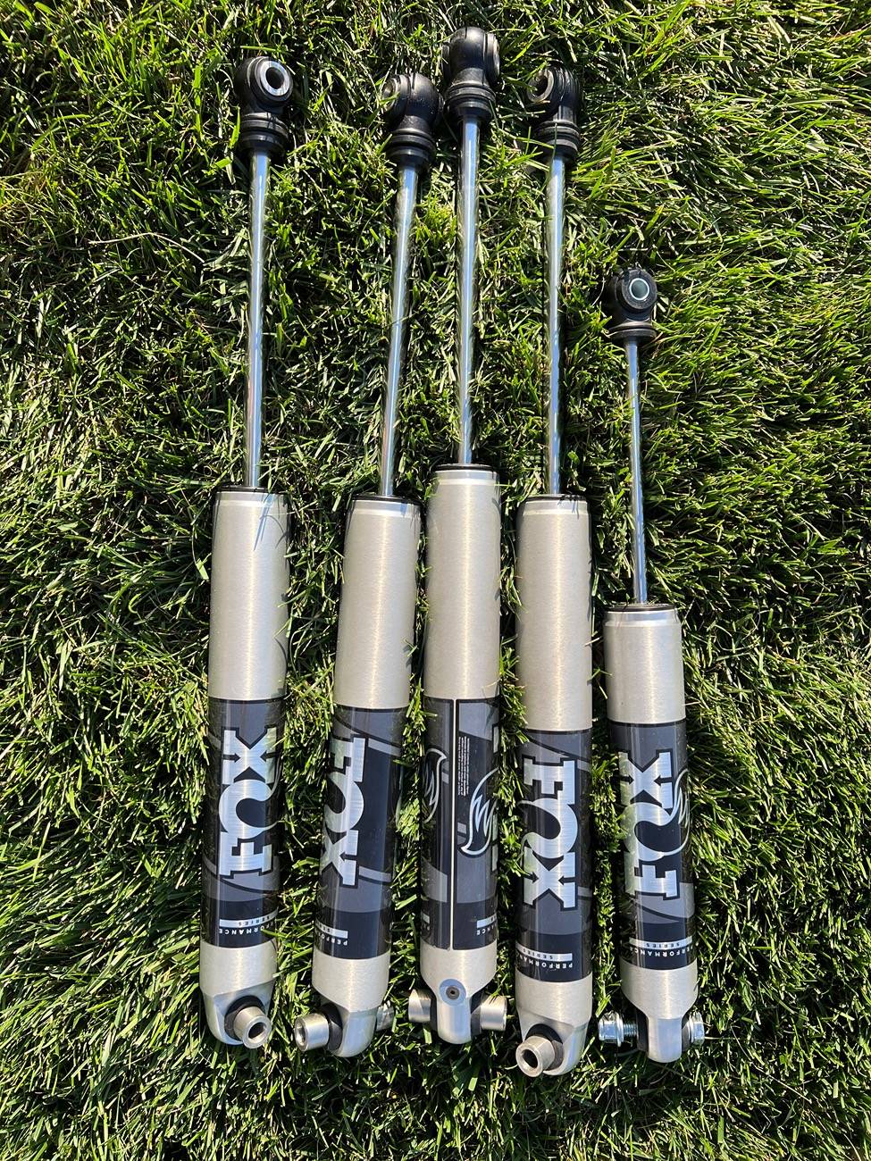 Missouri - Fox 2.0 Shocks for JL 0”-1.5” Lift and Fox Steering ...