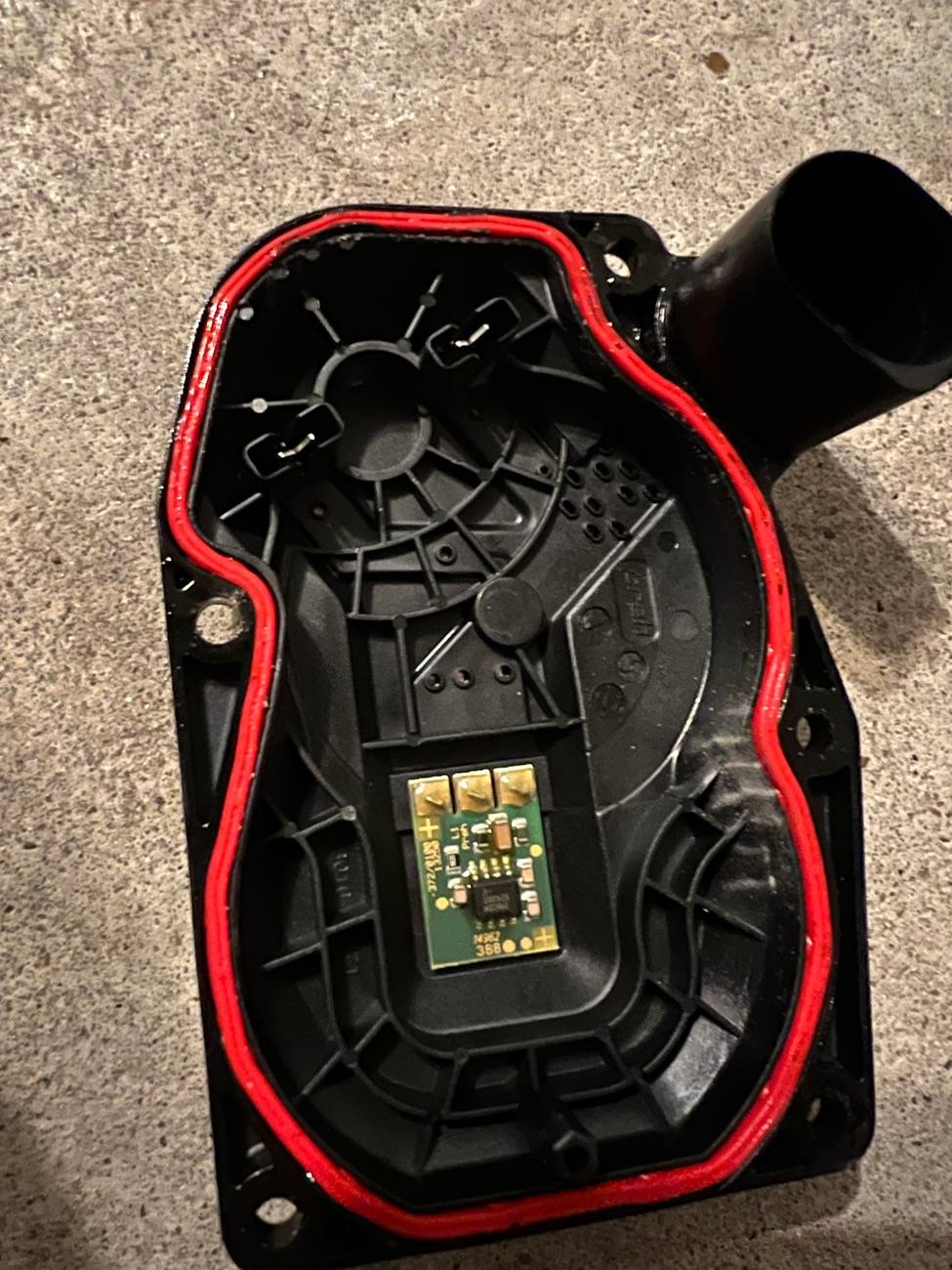Trouble Code P02E8: Intake AirFlow ‘A’ Position Sensor Circuit Low ...
